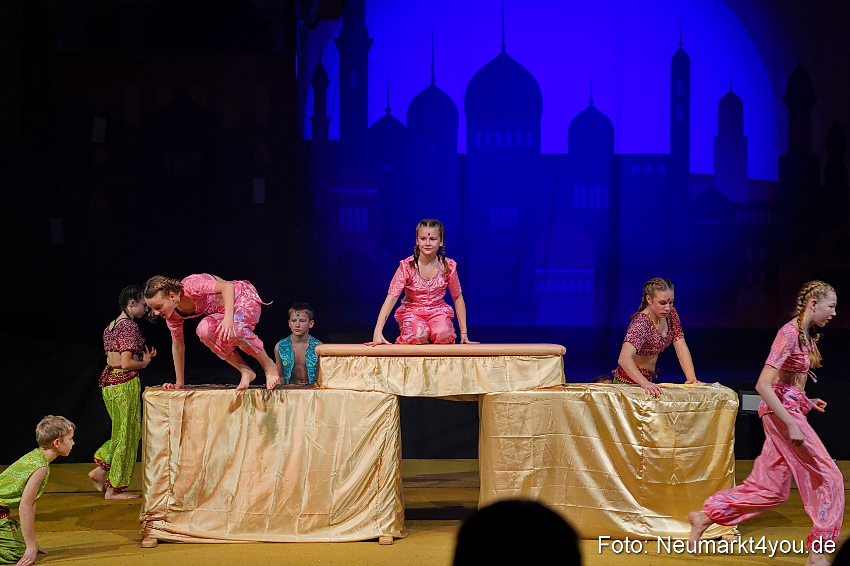Aladdin das Artistical präsentiert vom Circusverein Neumarkt e.V ...